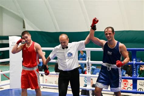 Спортсмен з Чернівців став володарем Кубка України з боксу Читайте на Ukr Net