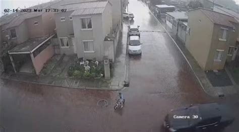 Un Niño De Ocho Años Fue Atropellado Mientras Manejaba Una Bicicleta En