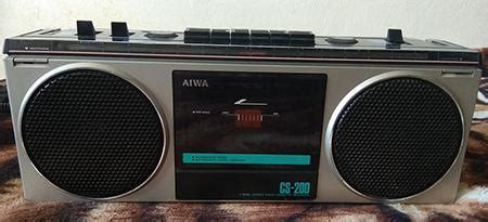 retro kazeťák AIWA CS-200 kazetový přehrávač, radiomagnetofon | Aukro