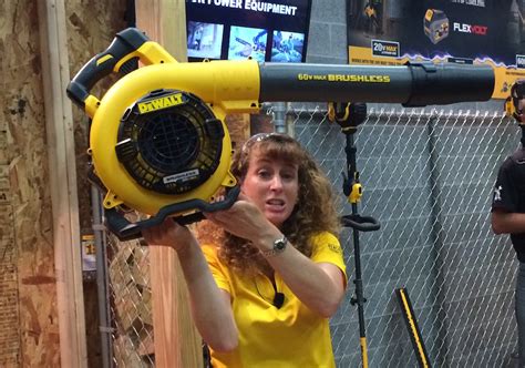 DeWalt FlexVolt Introducing The Worlds First Home Fixated