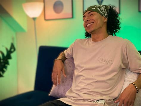 Handsome Twink Giving Me His Best Sucking XNXX COM