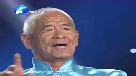 徐东银演唱曲剧《杨六郎盗骨》选段，70岁了唱的这么中气十足文化历史戏曲好看视频