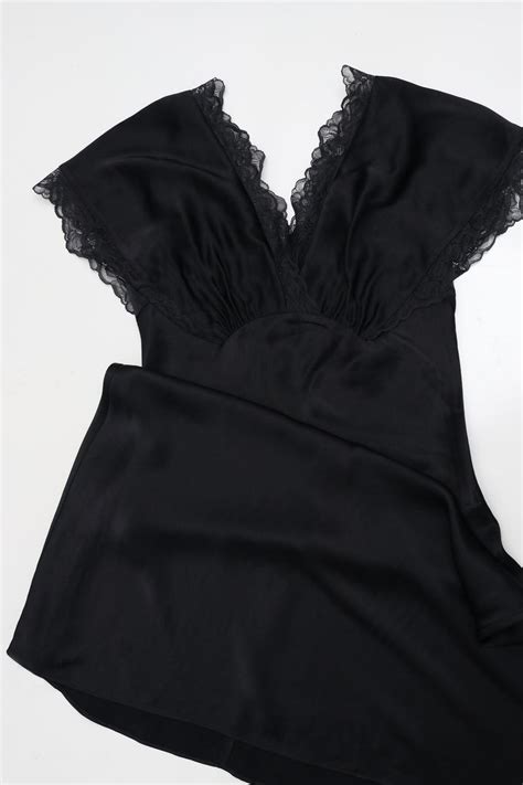 Black Midi Bias Cut Slip Dress Dresses The Coedit Comhla
