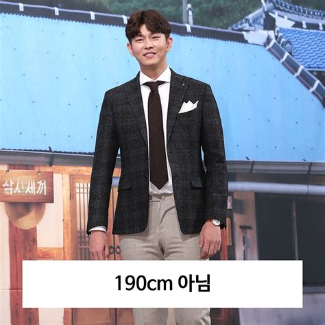 위드캐스트 여자들이 무조건 거른다는 남자 프로필 키 댓글에 본문내용 👇