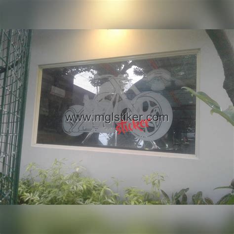 Kelebihan Cutting Sticker Mgl Stiker