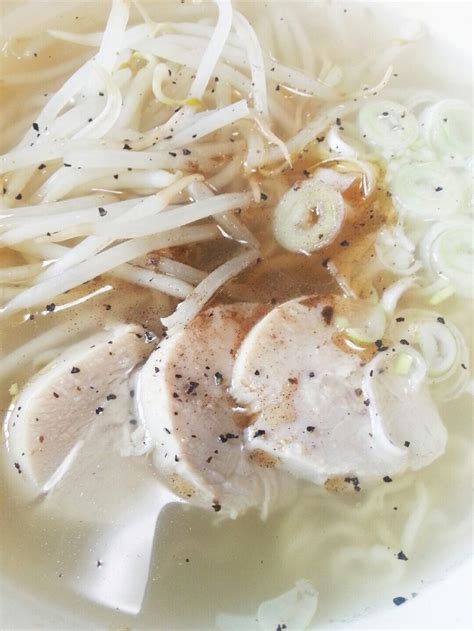 とりハムのゆで汁で塩ラーメン By ありんちょ 【クックパッド】 簡単おいしいみんなのレシピが394万品