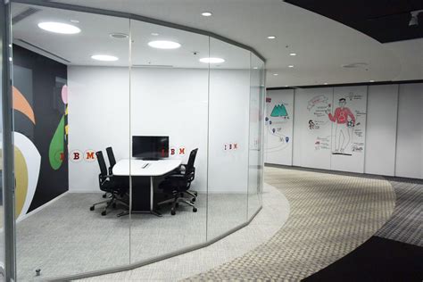 日本ibm、ユーザーやパートナーとの共創スペースをオープン It Leaders