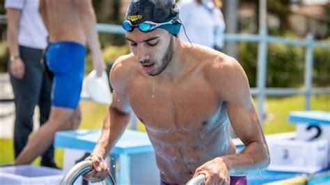 وزير الرياضة يهنئ مهند شعبان لاعب الخماسي الحديث بالتأهل لأولمبياد
