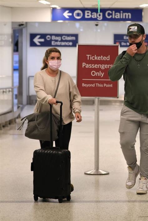 Haley Alonso Hawtcelebs