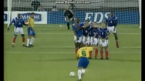 Roberto Carlos Best Free Kick In The History Youtube