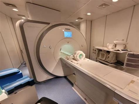 1 5 T Tesla Siemens Magnetom Avanto Fit MRI Scanner At 20900000 In