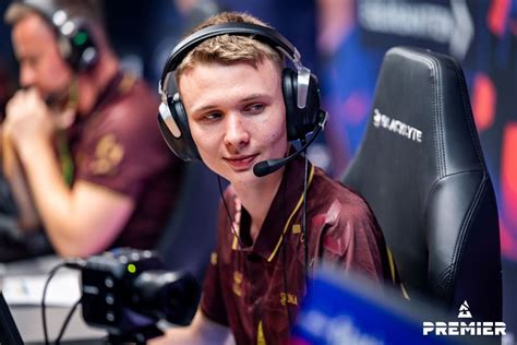 Play Like The Pros The Crosshairs Of World Final