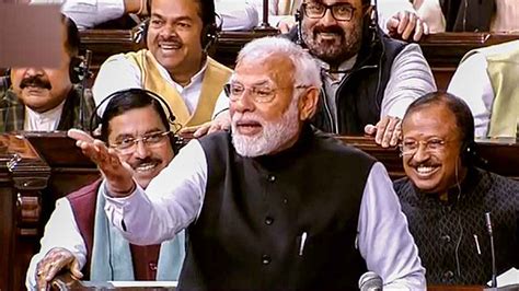 Rajya Sabha Pm Modi Uses Keechad Kamal Jibe Says He Alone