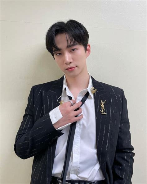 2pmイ・ジュノ、セクシーさにユーモアを交えた魅力ビジュアルは国宝級 K Pop、韓国エンタメニュース、取材レポートならコレポ！