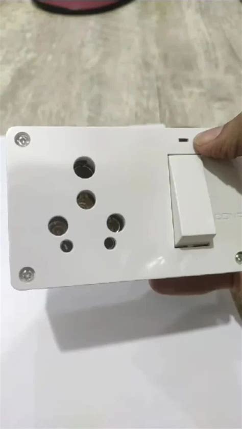 16a Cona Switch Socket Combined With Polycarbonate At Rs 185 In Bengaluru
