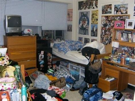 Pin By On Messy Room Dorm Room Hacks Dorm Room Essentials Dorm Room Necessities