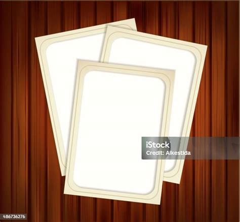 Vector Vintage Photo Frames On Wood Background向量圖形及更多2015年圖片 2015年