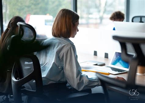 Prolonged Sitting Impact On Your Glutes