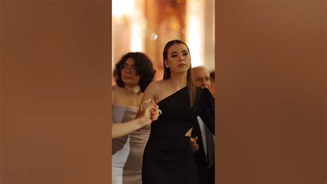 الشيخة مهرة بنت محمد بن راشد ال مكتوم خلال زيارتها في متحف المستقبل