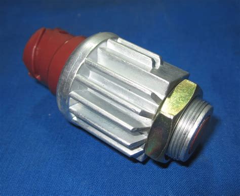 Man F2000 Truck Spare Parts 81255200134 81255200171 Brake Light Switch