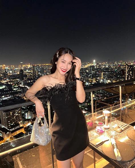มิน พีชญา เปิดตัว แฟนใหม่ คราวนี้ยอมลงรูปแบบไม่เบลอ ชัดจนเกือบรู้ว่าเป็นใคร