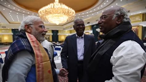 Pm Modi Chemistry With Opposition Leaders Video All Party Meet G20