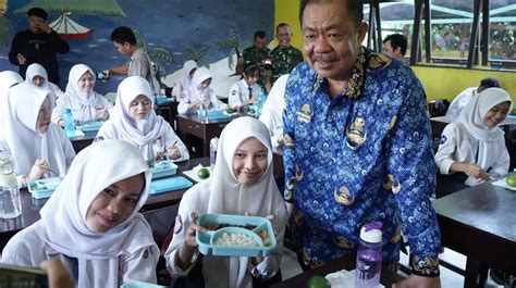 Id Program Mbg Di Kabupaten Sambas Sasar Lima Sekolah