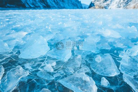 冰封湖泊高清图片下载 正版图片600741388 摄图网