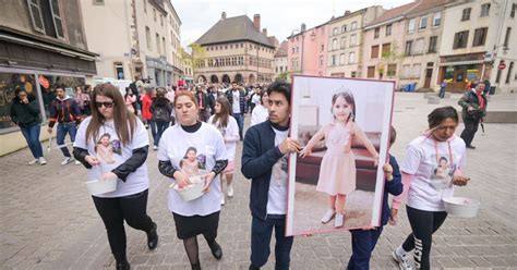 Vosges Meurtre De Rose 5 Ans à Rambervillers 450 Personnes Réunies