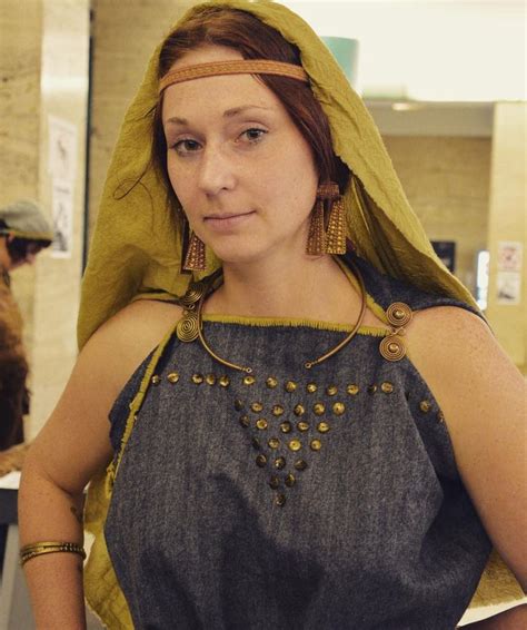 Iron Age Medieval Clothing Historical Clothing Forensic Facial