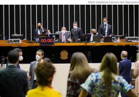 Câmara aprova MP que eleva tributos sobre bancos Sistema FENACON