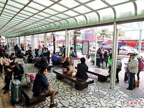台鐵花蓮站 增設鐵道枕木椅 地方 自由時報電子報
