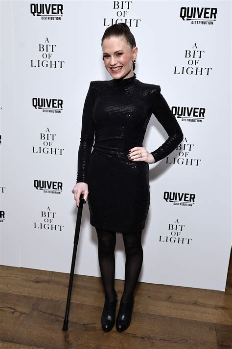 Anna Paquin 41 Opens Up About Her Difficult Health Issues