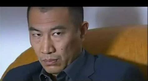 61岁老戏骨石兆琪，比狠胜过孙红雷，荧幕硬汉形象深入人心征服电视角色