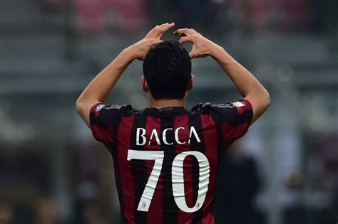 Carlos Bacca No Se Olvidó De Sinisa Mihajlovic Su Antiguo Entrenador