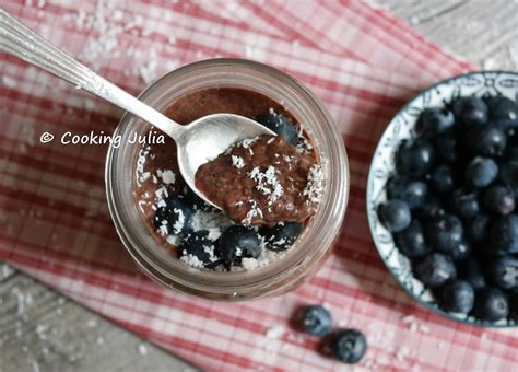 COOKING JULIA CHIA PUDDING CACAO MYRTILLES