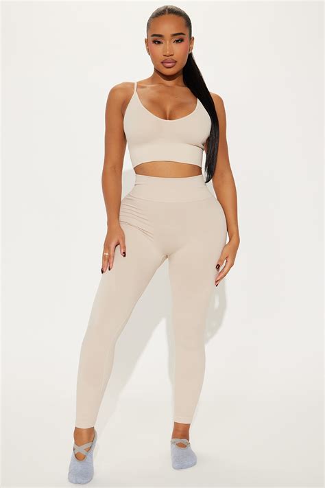 Sweet Stretch Seamless Active Set Light Taupe Fashion Nova