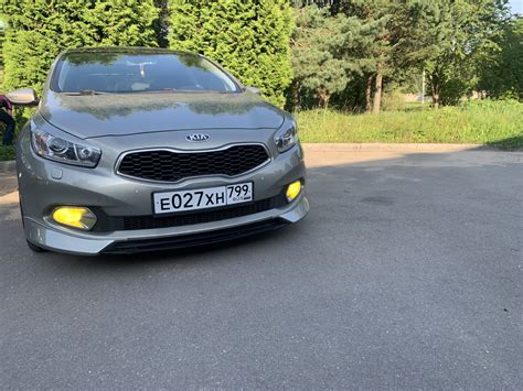 Установка в птф Led two colors — KIA Ceed (2G), 1,6 л, 2013 года ...