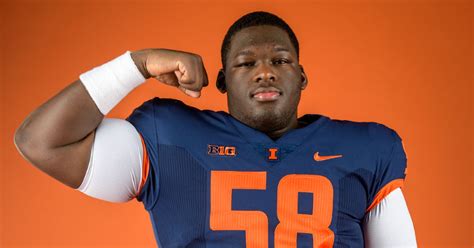 Decision Primer Three Star Chicago Marist Dl Jamel Howard