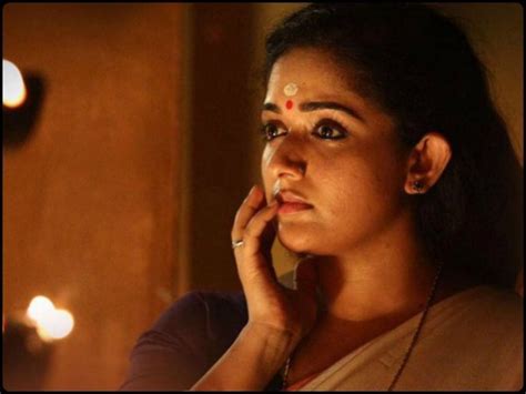 Kavya Madhavan Meets Dileep In Jail Filmibeat