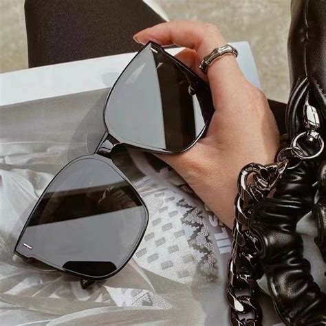 Korean Fashion Oversized Square Frame Ladies Sunglasses Uv400 Shopee