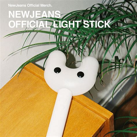 Newjeans Tシャツ And ペンライト