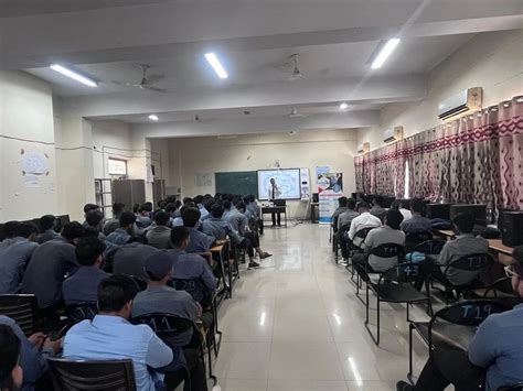 Omron Plc Programming At ₹ 3500day In Gurugram Id 2854440901862