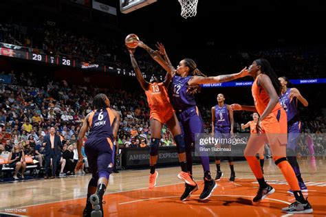 Chiney Ogwumike Of The Connecticut Sun Goes To The Basket Against The