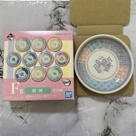 鬼滅の刃 胡蝶しのぶ 一番くじ 思い出の蝶屋敷 F賞 絵皿 メルカリ
