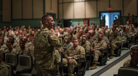 Sergeant Major Of The Army Visits The 3rd Infantry Division Article
