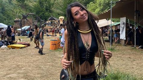 Körper Fehlte Für 7 Monate Leiche Von Deutscher Geisel Shani Louk Gefunden Heute At