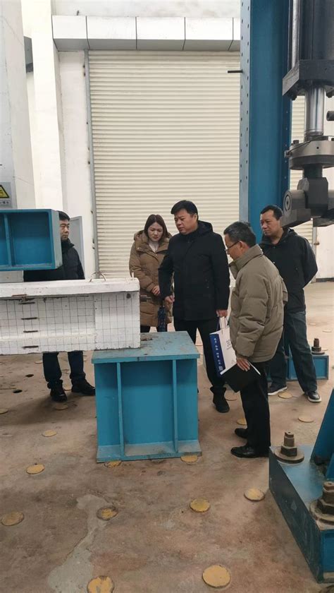 伟鸿公司与徐州工程学院土木工程学院签订校企合作协议 徐州市伟鸿交通工程检测有限公司