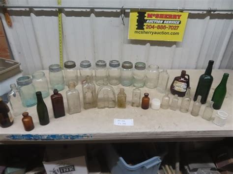 Sealers Glass Bottles Mcsherry Auction Service Ltd