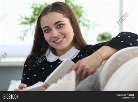 Portrait Smiling Woman Image And Photo Free Trial Bigstock